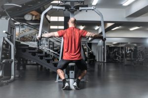 Machine convergente : son avantage en musculation