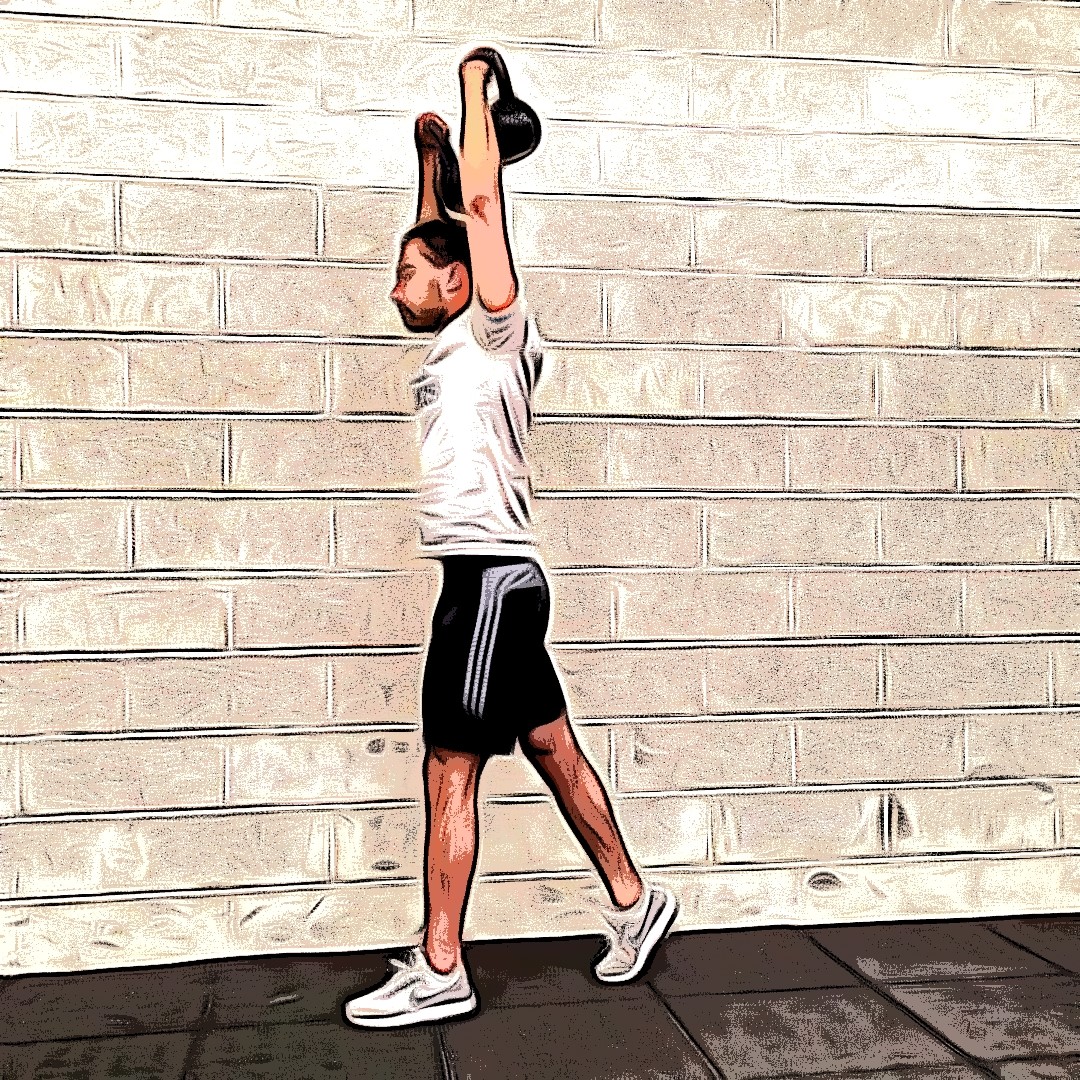 Kettlebell Overhead Carry : la méthode expliquée par un coach