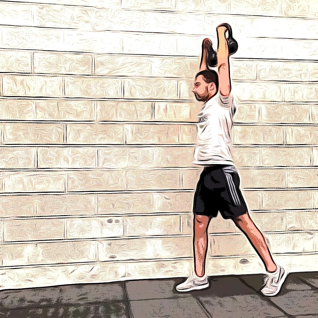 Kettlebell Overhead Carry : la méthode expliquée par un coach